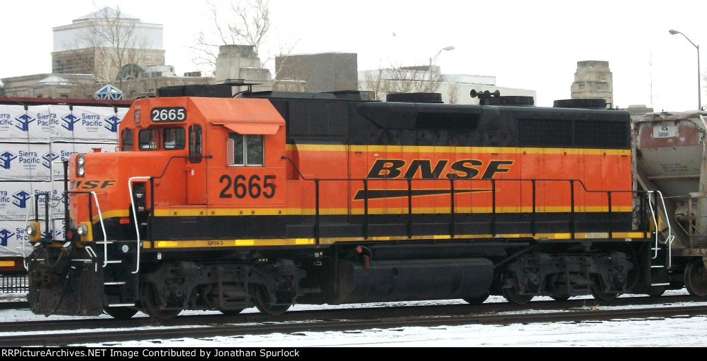 BNSF 2665, conductor's side